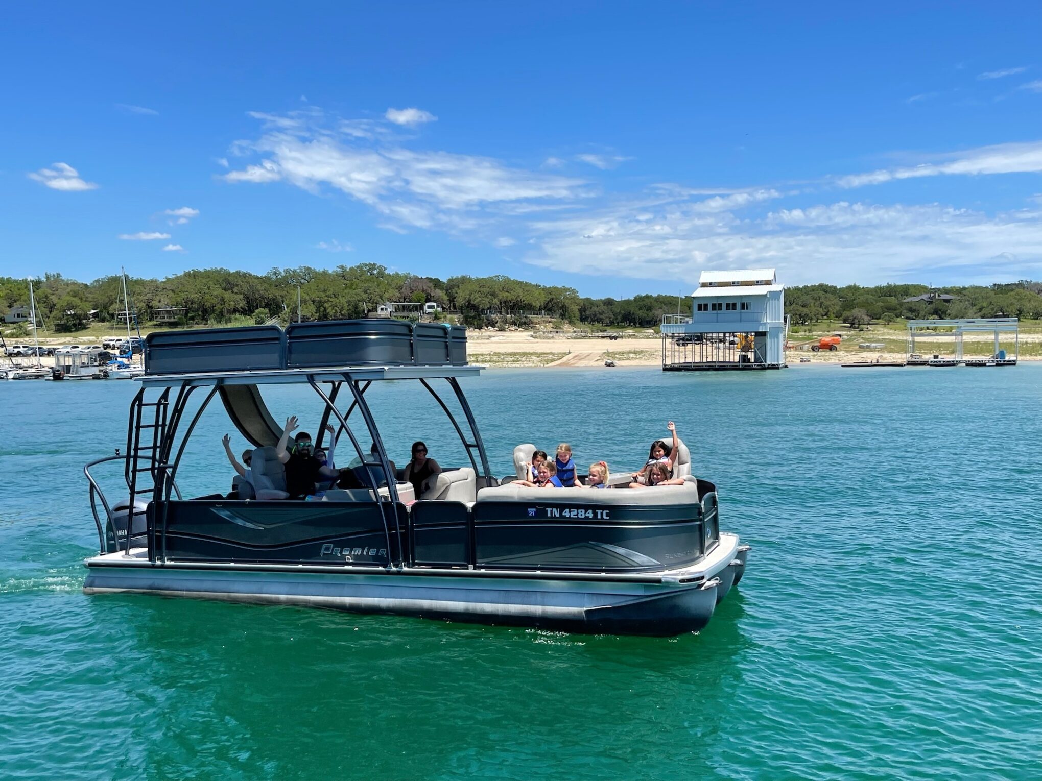 Carefree Boat Club Lake Travis | Top Boat Club in Austin, TX